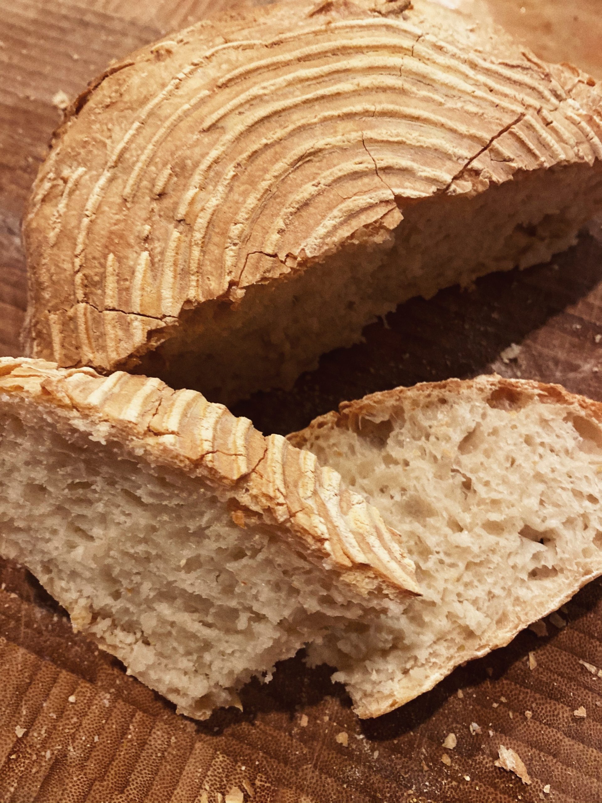 Simple & Delicious Homemade Crusty Boule - Family Eats